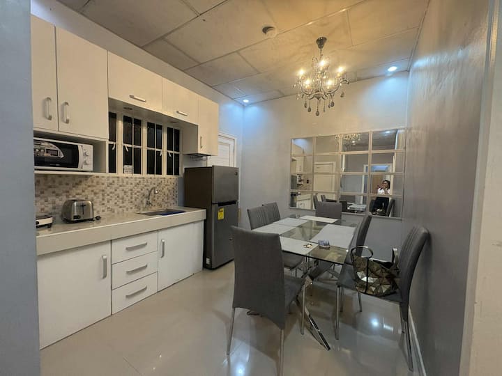 Beautiful Home With Mini Pool -