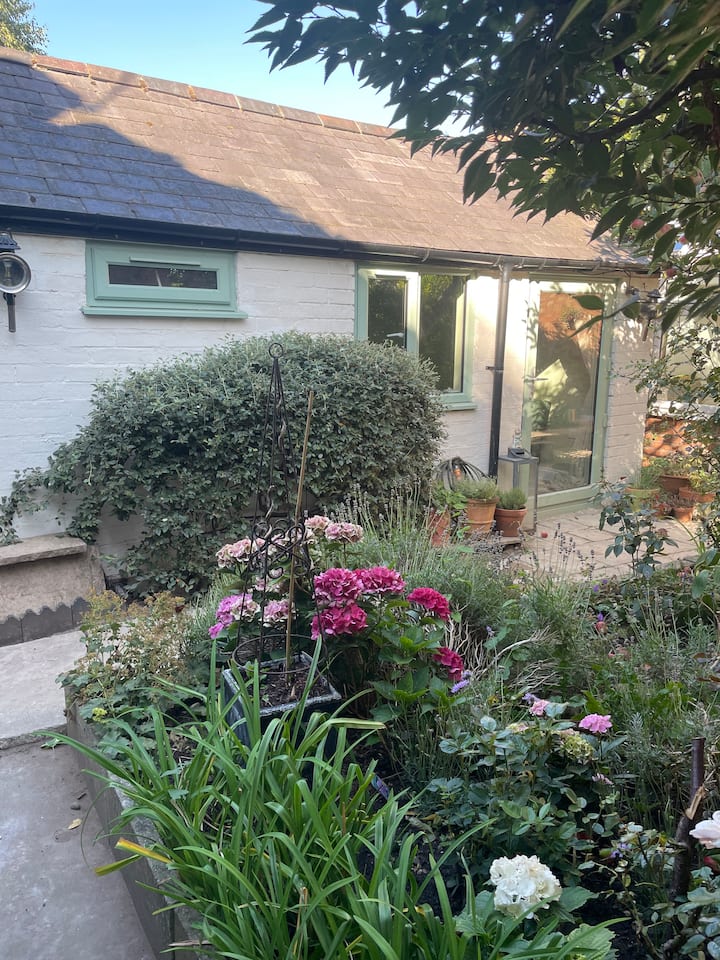 The Garden Studio - Stratford-upon-Avon