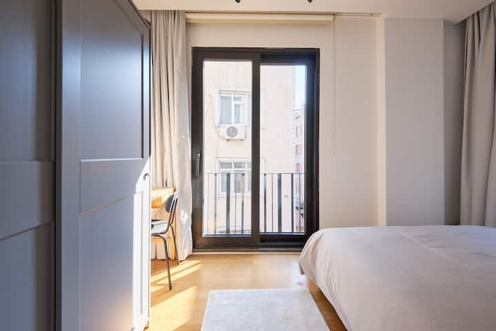 Brand New Stylish Flat In Cihangir’s Best Street ! - İstanbul