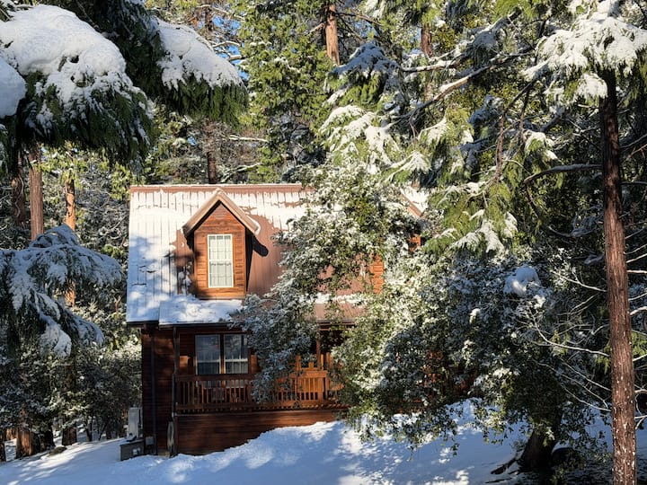 Private River Retreat • 3br In Tall Cedars & Pines - Fish Camp, CA