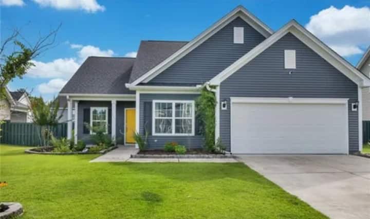 Mccrady Manor - Richmond Hill, GA