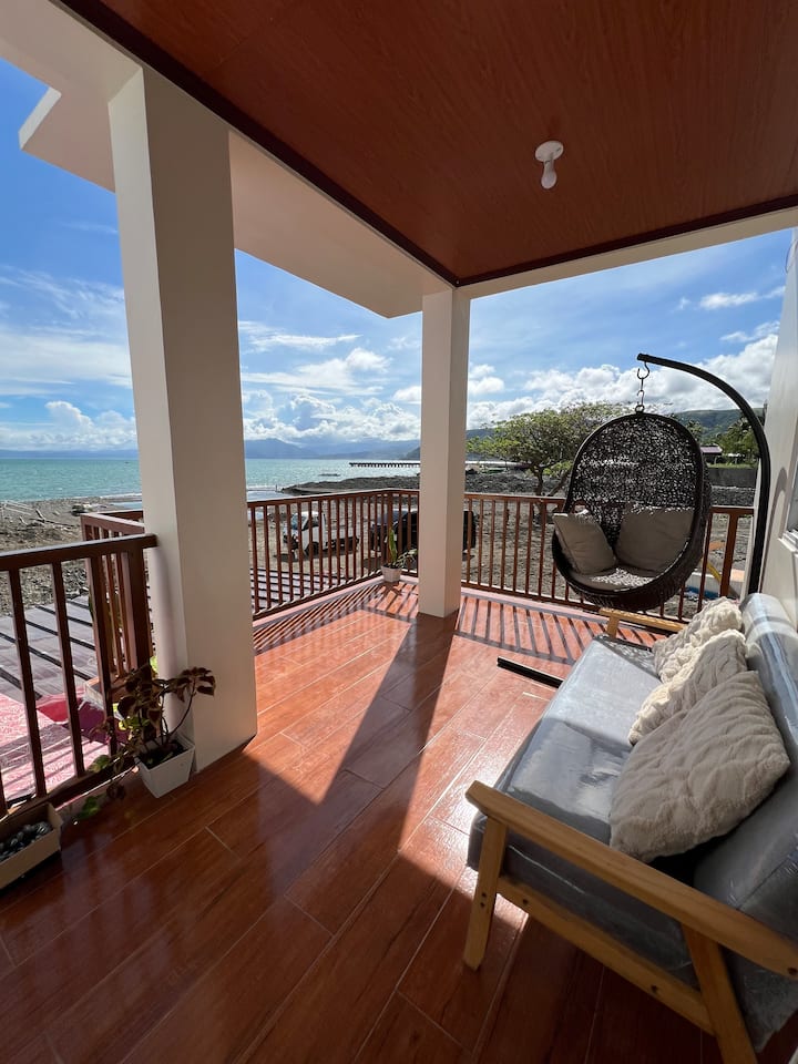 Cloud 9 Beach House Dingalan - Dingalan