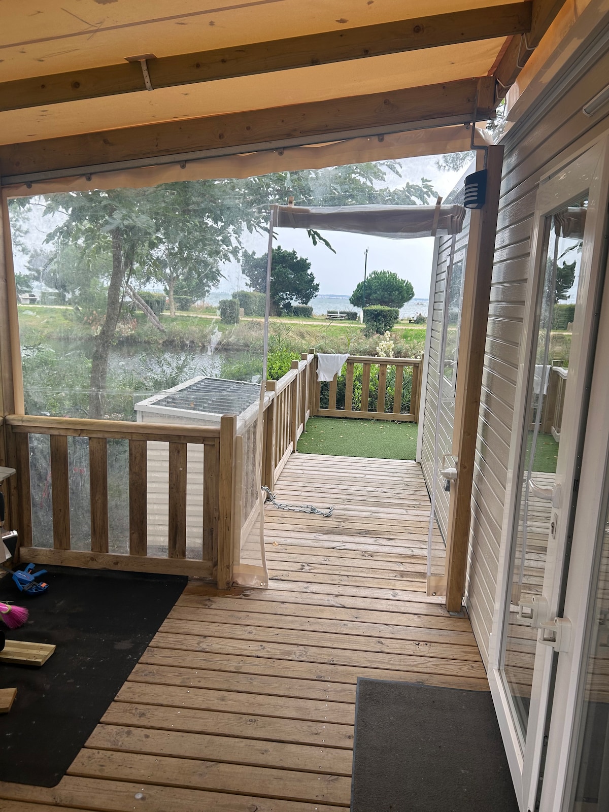 Bangalô com ar condicionado para 8 pessoas - Casas para Alugar em Lège ...