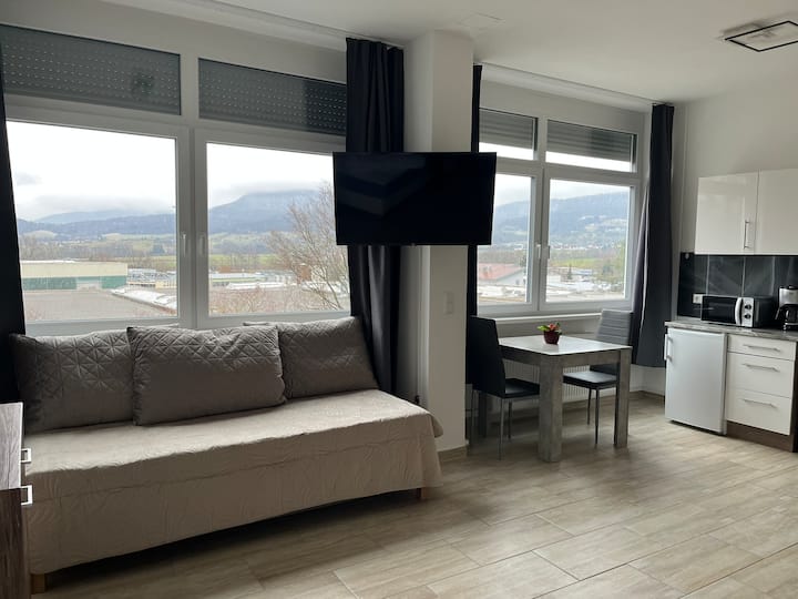 Sonniges 1-zimmer-appartement Mit Schöner Aussicht - Bad Boll