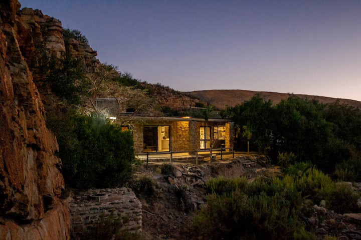 Desert Wind Game Farm- Kliphuis - Ladismith