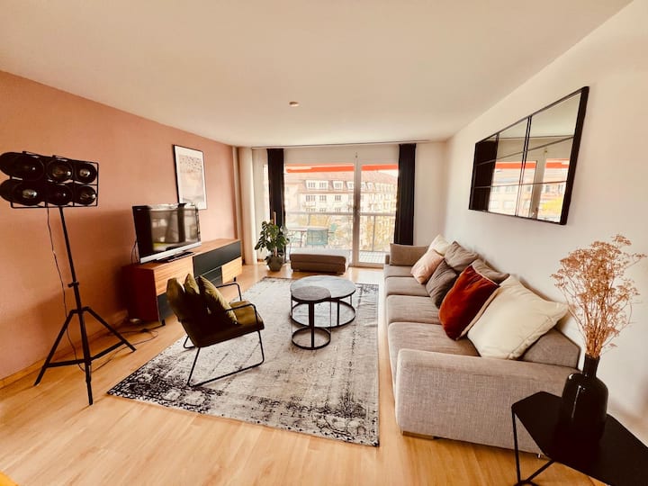 Moderne Wohnung Mit Balkon (N5) - Zürich