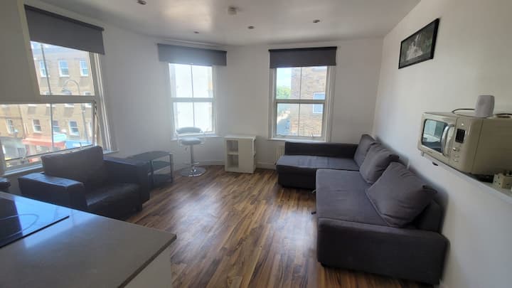 Brick Lane Pad - By City Sparrow - London