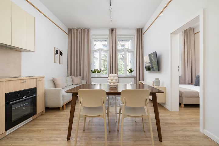 Lyra | 3br Ap. With Private Sauna | Old Town - Krakow