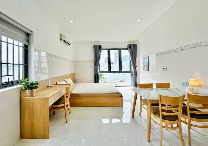 New Big Room With Big Window In Quiet Area, Cozy - Da Nang