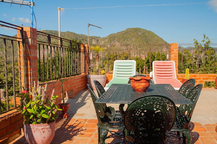 Villa Nilda: 3 Bedrooms | Vinales | Solar Energy - Viñales