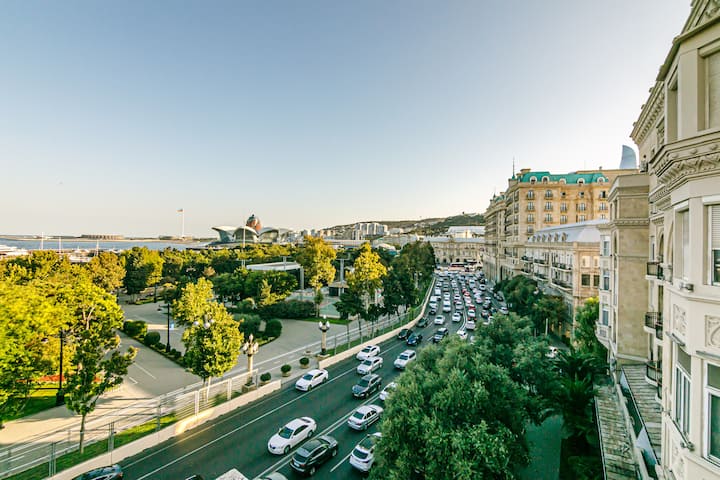 Central Apartment  Old City - Bakú