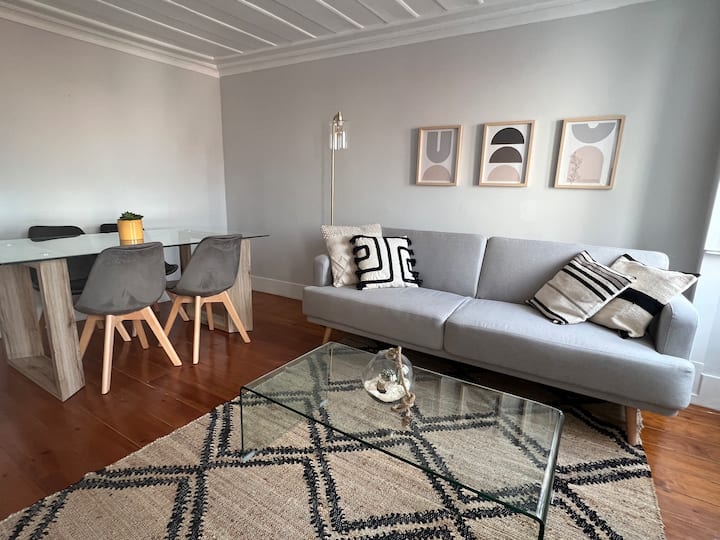 1 Bed In Central Lisbon With A/c - Lisbon