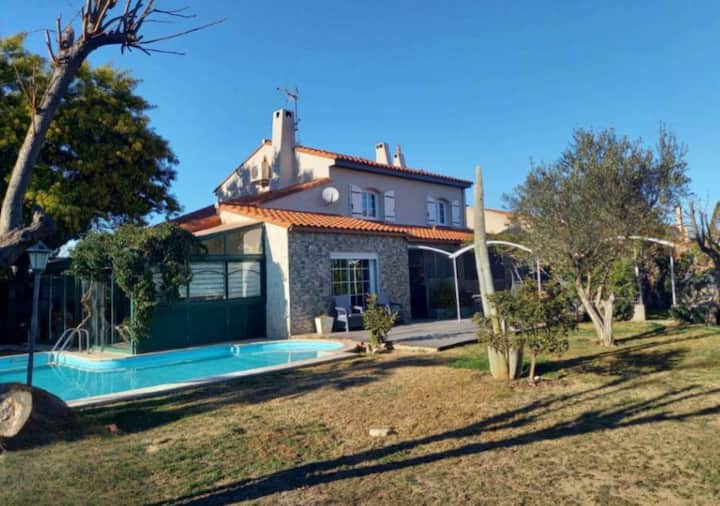 Villa Catalane Elne - Piscine & Vue Albères - Argelès-sur-Mer