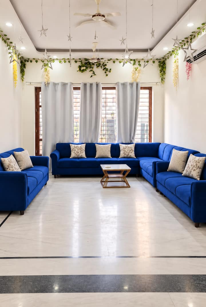 Family-friendly 3bhk | 300 Gaj | Ground Floor - Chandigarh