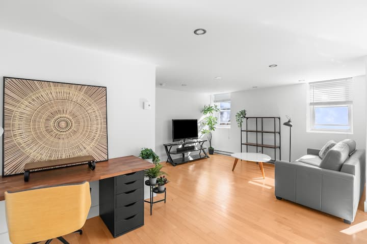 Super Condo Au Coeur De Montcalm - Levis