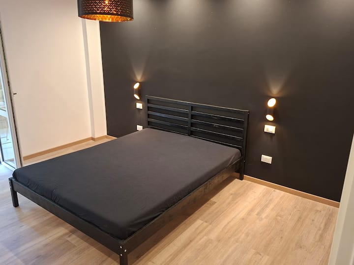 Eclisse – Intimità E Atmosfera - Gaeta