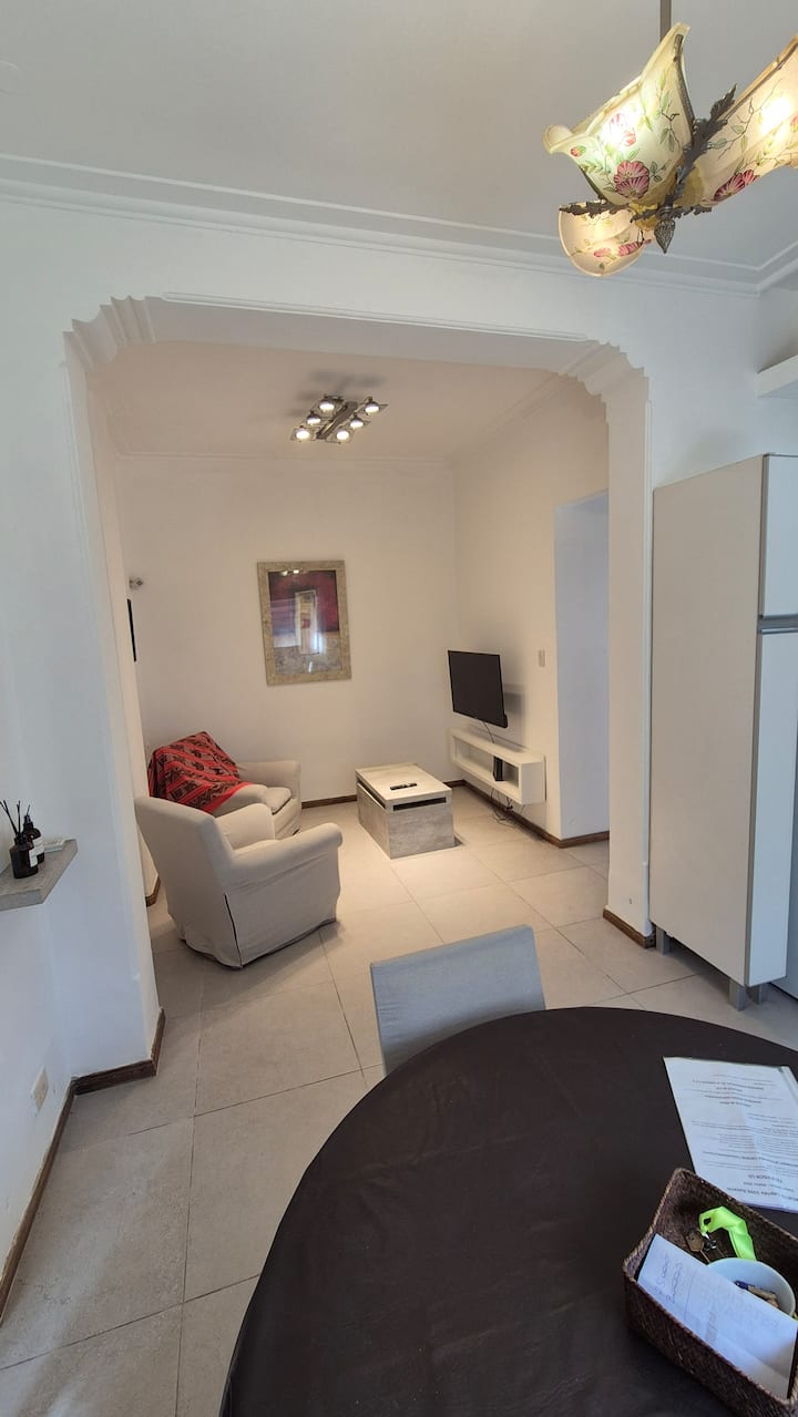 Casa Laprida Restaurada A Nuevo En Planta Baja - Rosario