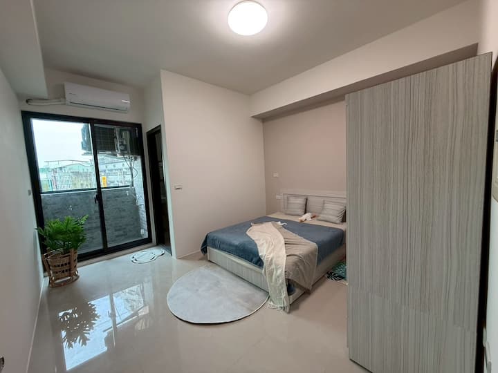 全新套房，短中長期出差、Long Stay租房好選擇 - 台南市