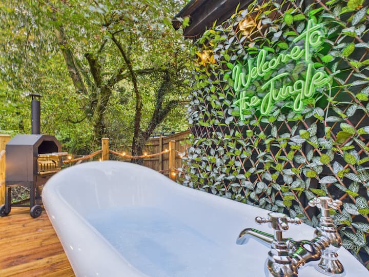 Lake View Lodge & Outdoor Bath - East Sussex