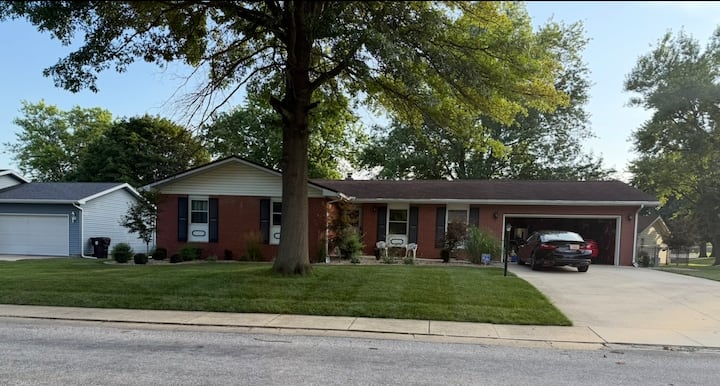 Nice Clean Ranch Remodeled - Clinton Lake, De Witt