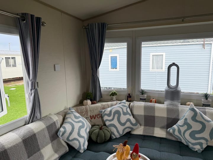 Holiday Home In Towyn North Wales By The Beach! - Towyn