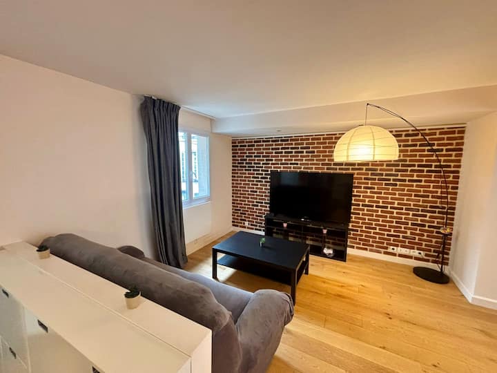 Grand Appartement Pour 8 Personnes Proche De Jaude - Clermont-Ferrand