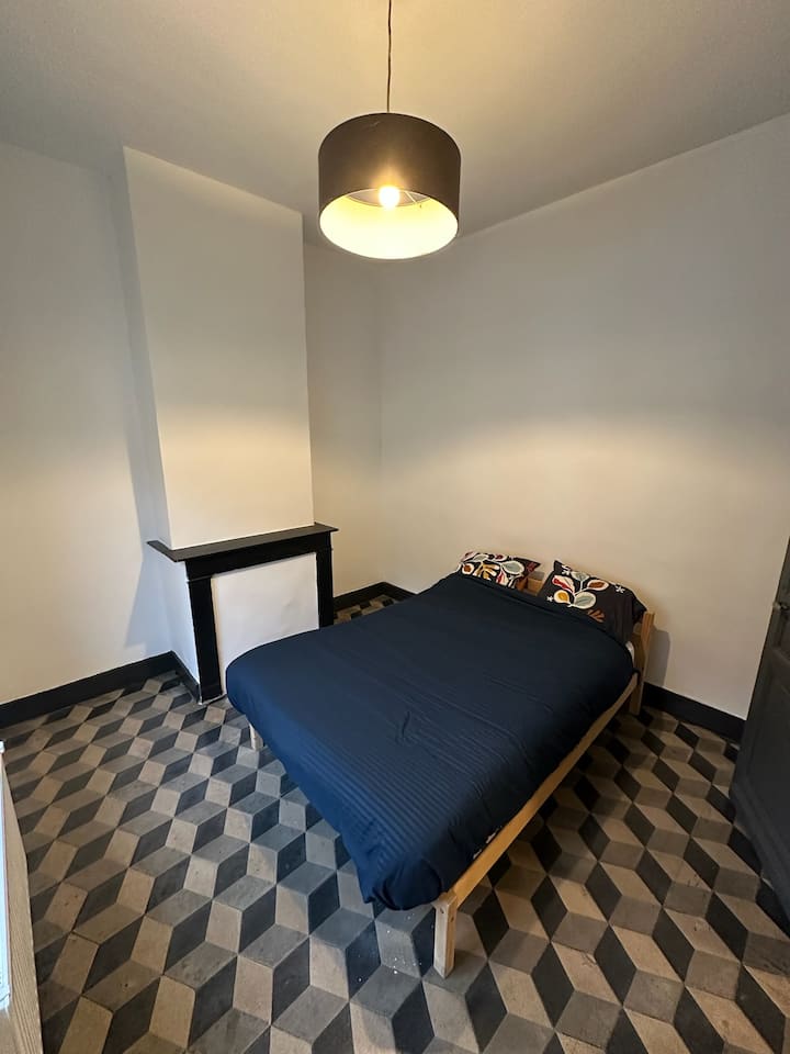 Chambre Individuelle Rénovée - Valenciennes