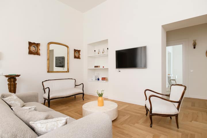 Titta & Lello By The Duomo - 3br Apartment Naples - Naples