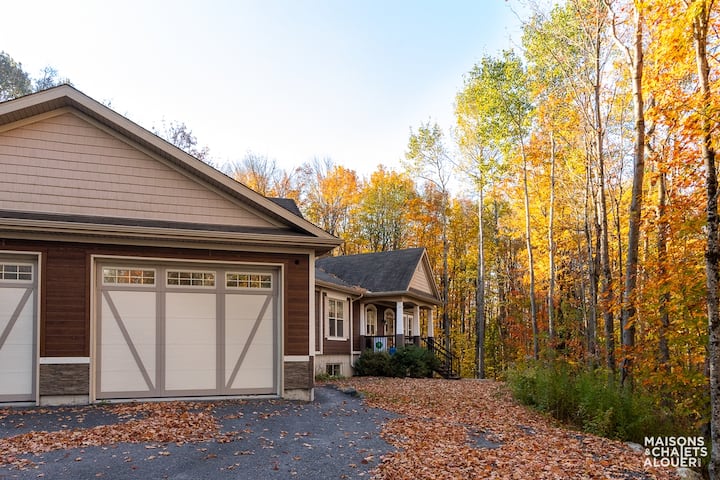 L'émeraude | Piscine | Spa | Boisé | Unique - Sherbrooke