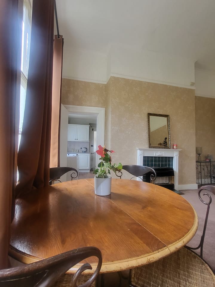 Quirky Bromley Apartment - Bromley