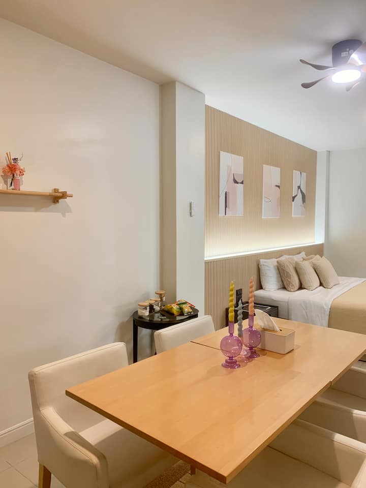 Comfort Corner | 2 Mins To Srt - Thailand