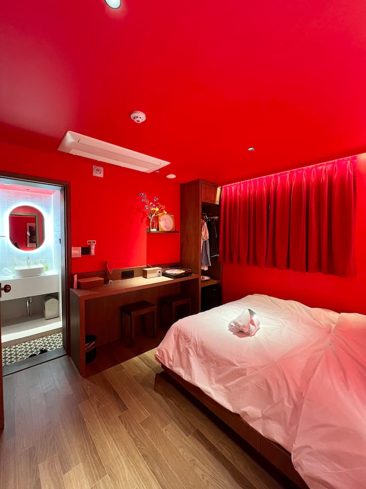 Busan · Hidden Lobby Retro Stay · Private Jacuzzi - Busan