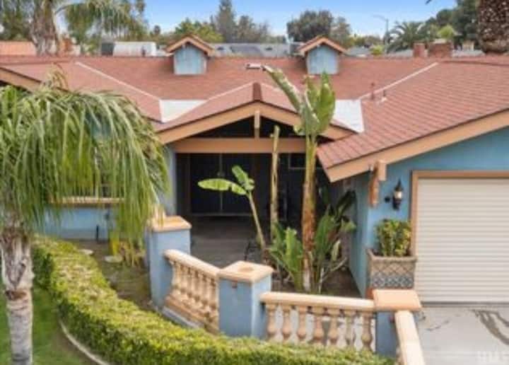 Casa Tropical - Bakersfield, CA