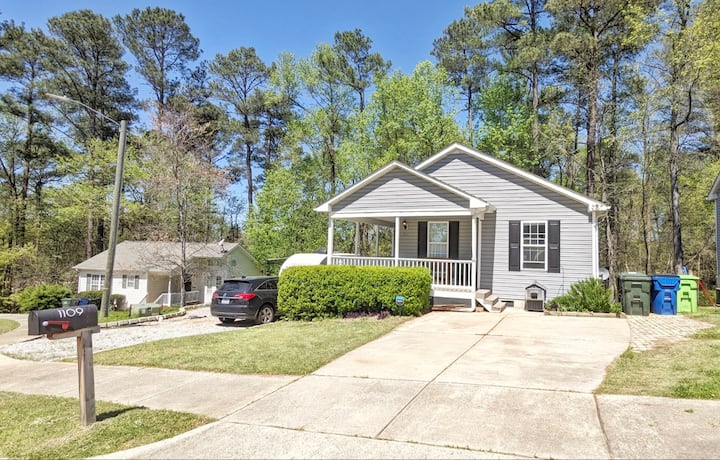 Downtown Cul-de-sac Home - Raleigh, NC