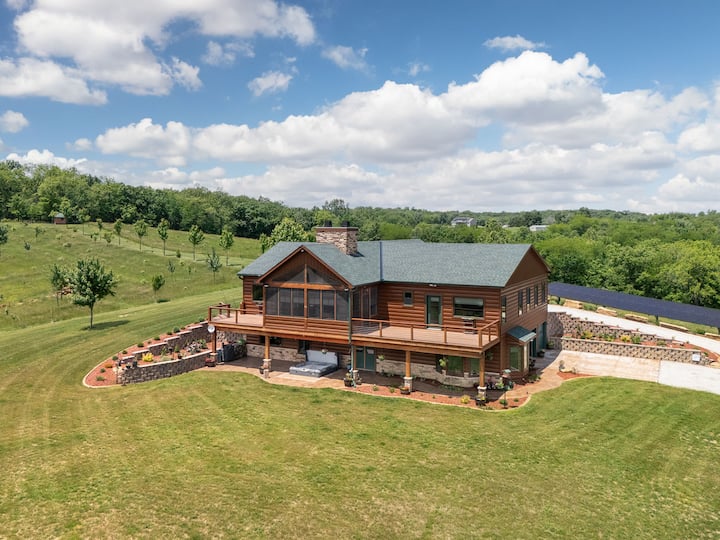 Selah Hills Ranch - Saint Joseph, MO