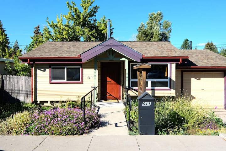 Stargazer Cabin - Mount Shasta, CA