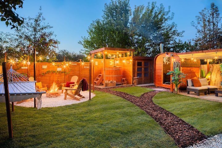 Cozy Private Cottage With Hot Tub, Sauna & Garden - Hungary