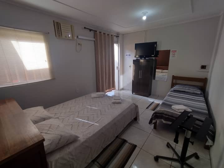 Quarto Com Banheiro Exclusivo - Jardim