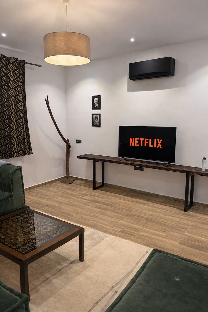 Quiet Escape - Tinghir