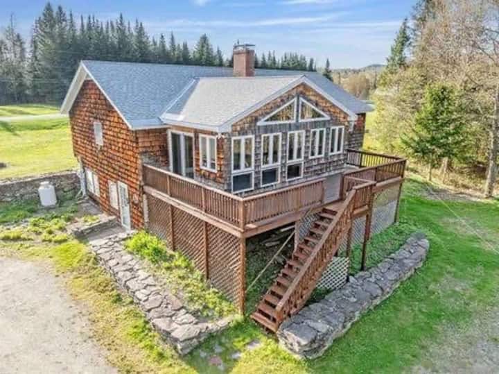 Lakefront Retreat On Back Lake - Pittsburg, NH