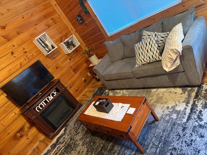 Mamma Marie's Country Cabin - Wisconsin