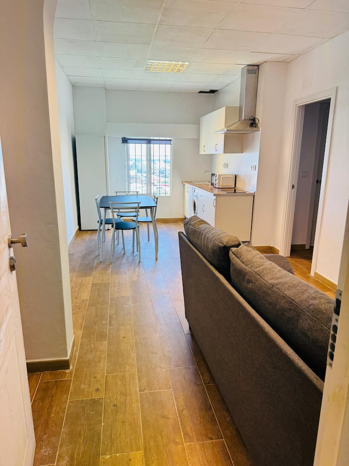 Nuevo Apartamento Ideal Para Viajeros En Carretera - Algeciras