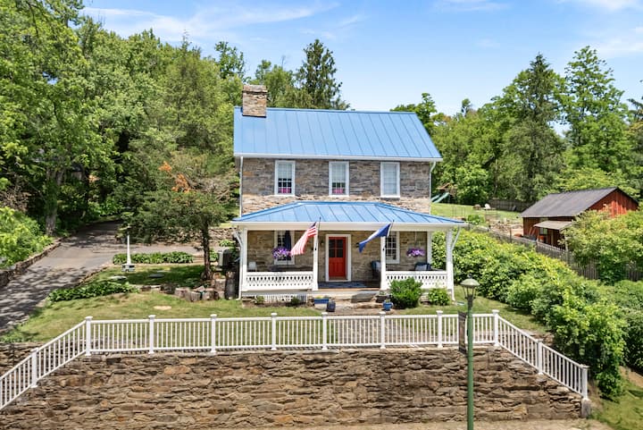 Wine, Brew, And Trails. - Lovettsville, VA