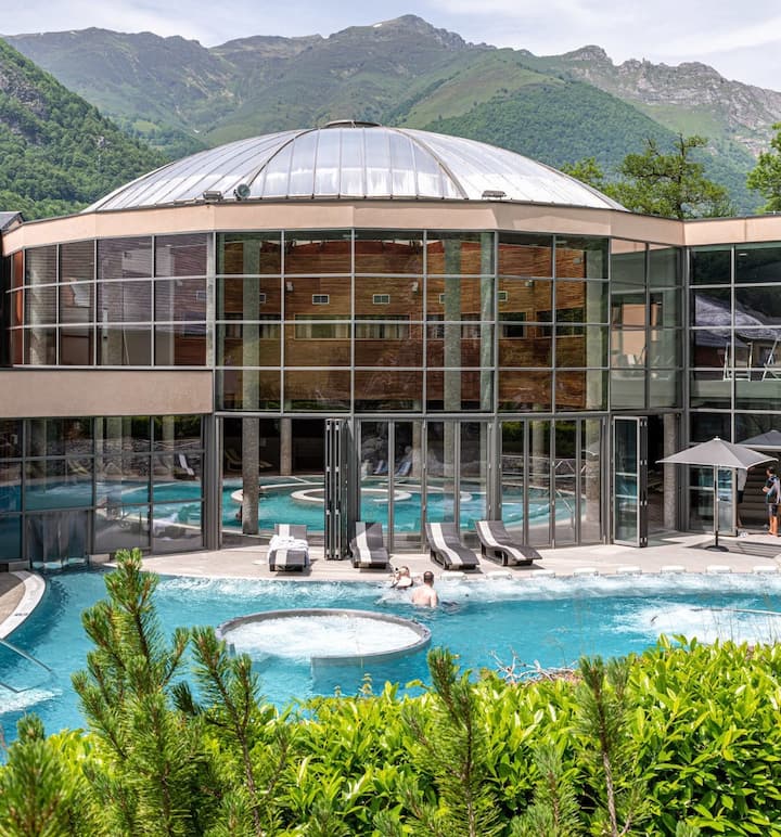 Centre Ville,vue Montagne Et Torrent+1 Accès Spa/j - Cauterets