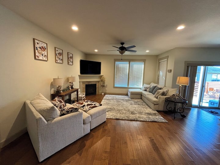 Charming Home Close To Ilani - Battle Ground Lake State Park, Battle Ground