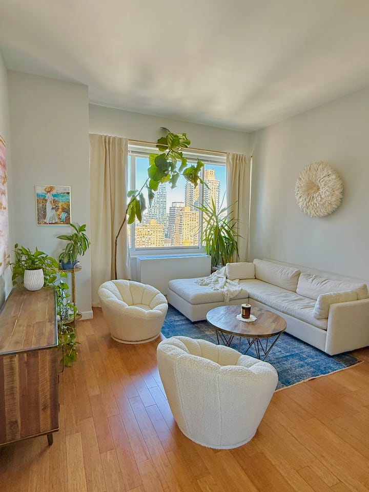 Modern, Large 1br By Central Park, High Ceilings - New York
