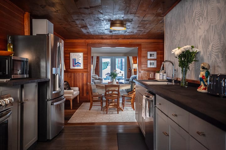 Fern Cottage Lake Placid- New Listing, Cozy Gem! - Lake Placid, NY