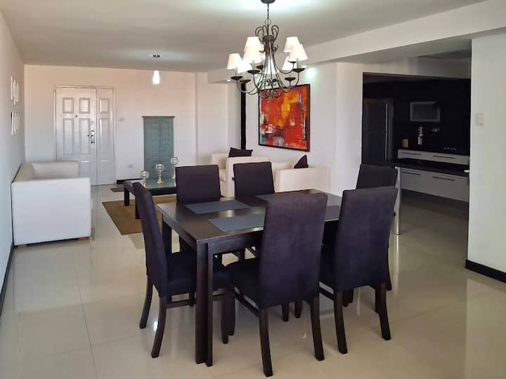 Cómodo, Amplio Y Privado Apartamento, Zona Norte - Venezuela