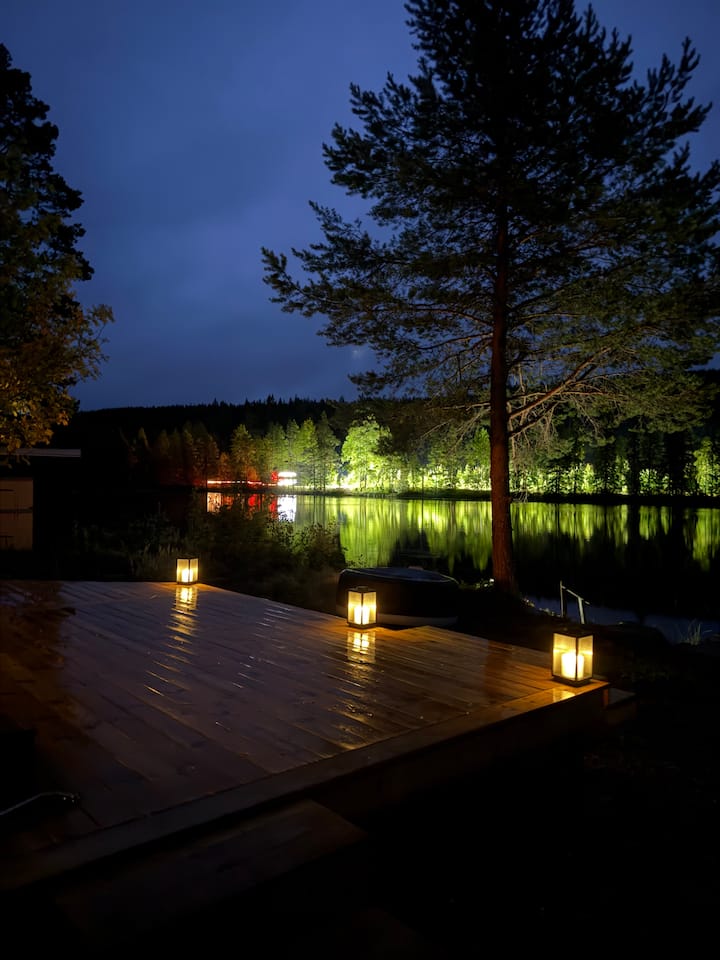 Off Grid Lakehouse Hot Tub Sauna No Neighbors - Suecia