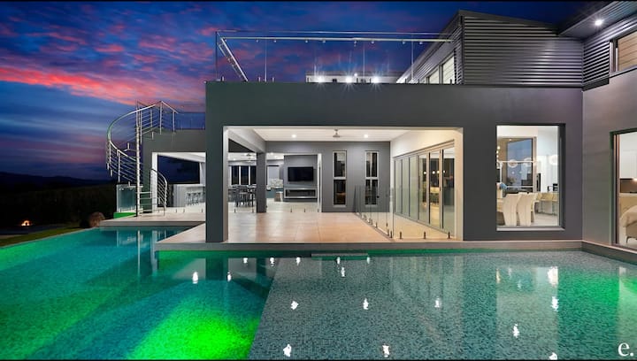 Luxury House Retreat - Atherton